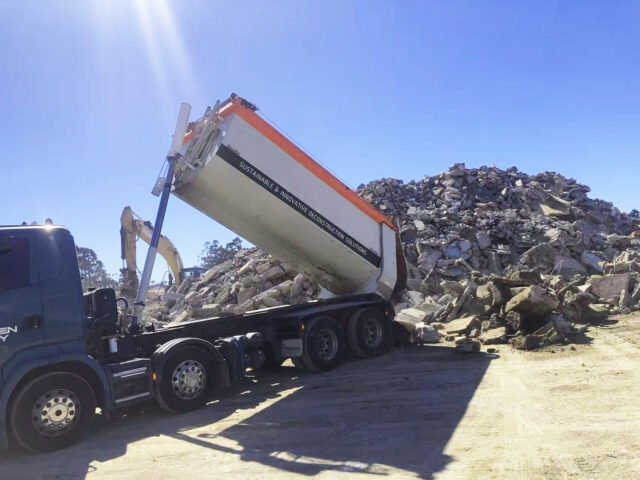 Tipping at Max Recycling Auckland – Concrete & Cleanfill Solutions